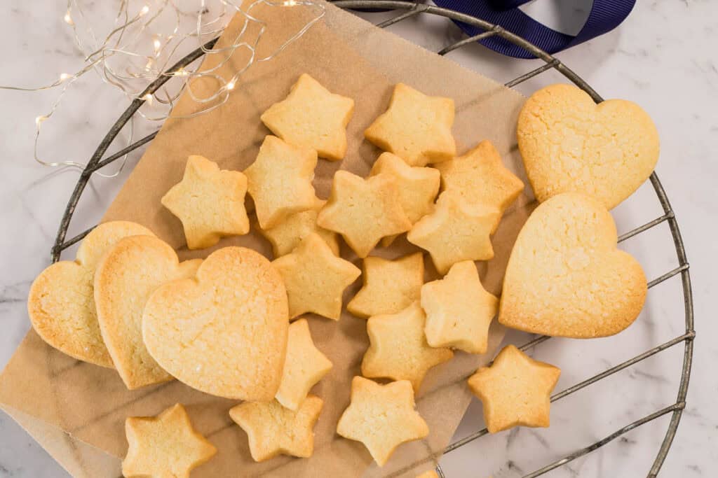 Simple Old Fashioned Christmas Butter Cookies - Steam & Bake